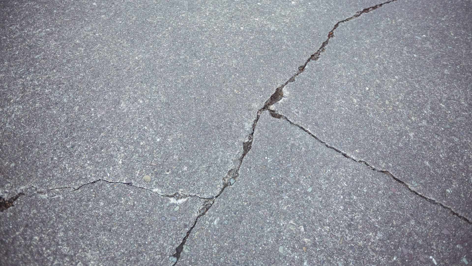 Who is responsible for road debris damage? - Phillips Law Offices