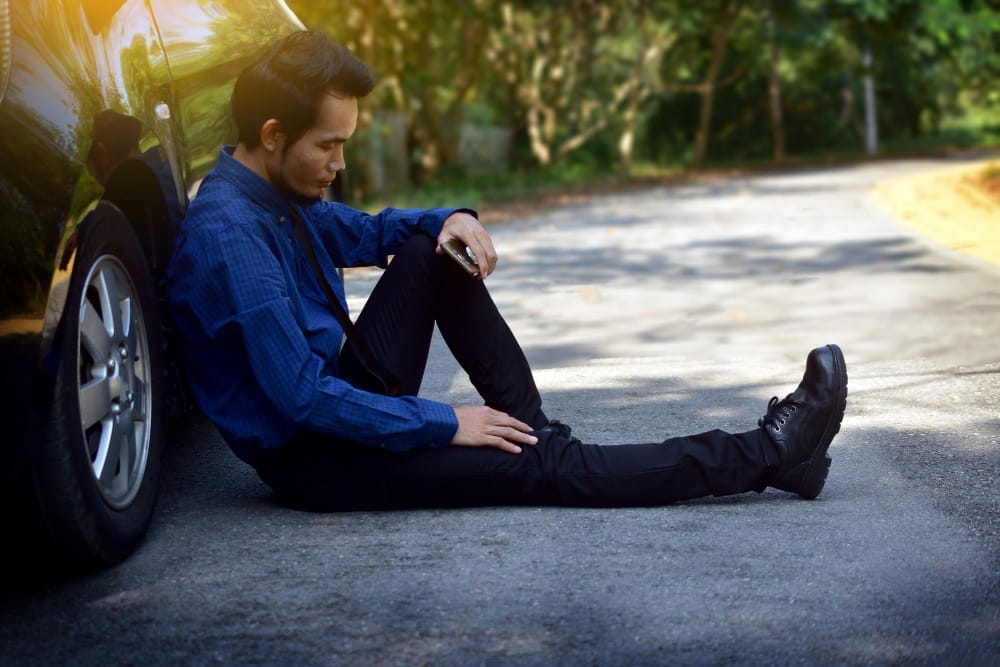 Common Types of Leg Injuries From Car Accidents - Phillips Law Offices